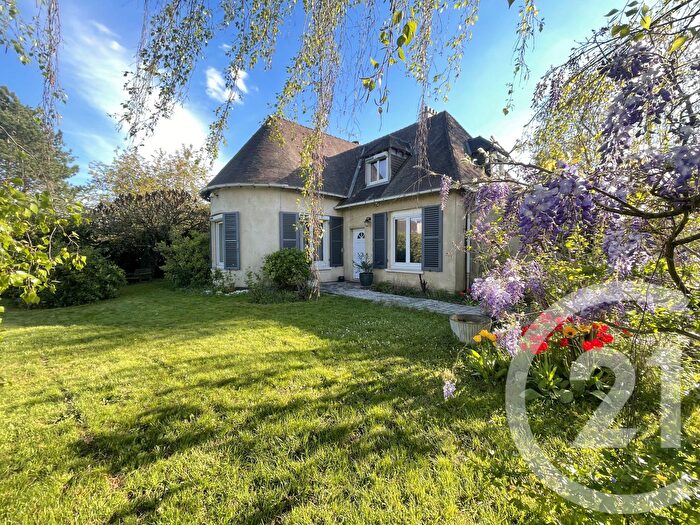 Maison 6 pièces à Les Essarts-le-Roi, à vendre