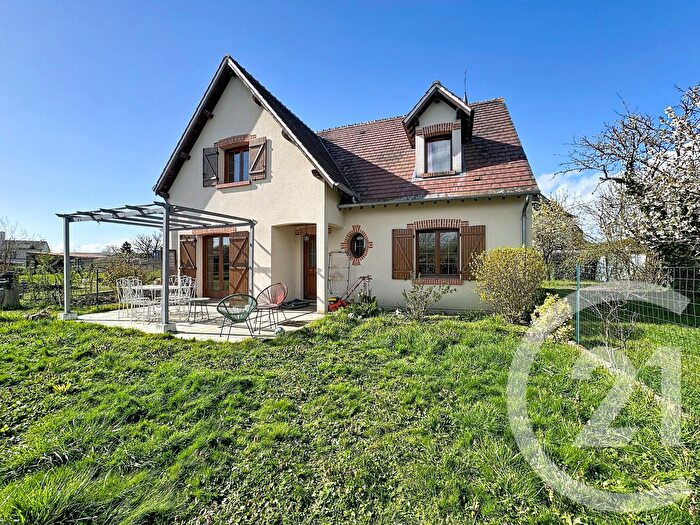 Maison à vendre - Salbris - 5 pièces - 4 chambres