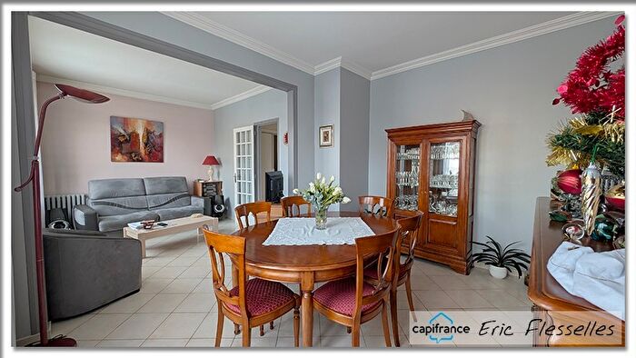 Maison à vendre - Gournay-sur-Marne - 5 pièces - 3 chambres