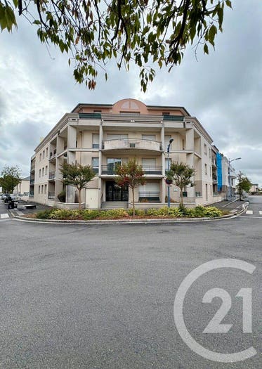 Appartement 2 pièces à Fleury-les-Aubrais, à louer