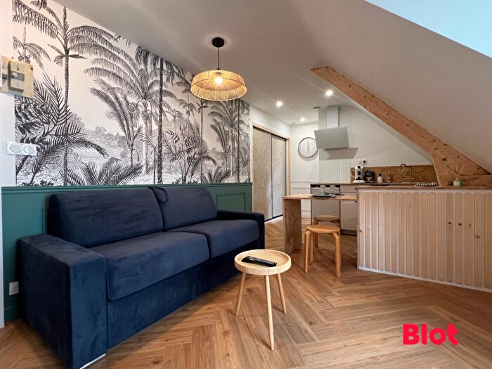 Appartement à louer - Quartiers Sud-Ouest, Sainte-Thérèse - 1 pièce