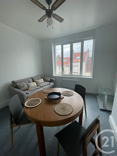 Appartement à louer - Calais, Petit Courgain - 4 pièces - 1 chambre