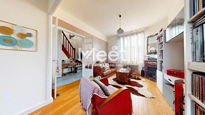 Vitry-sur-Seine, Paul Forment, La Ferme - Maison 5 pièces à vendre