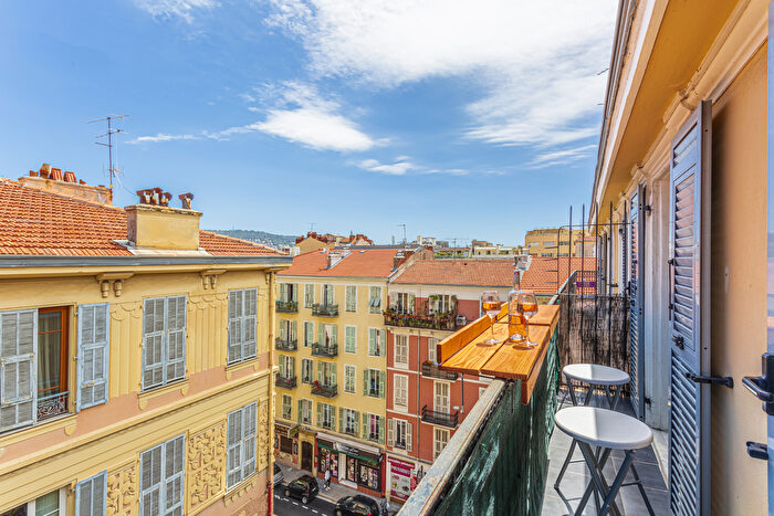 Appartement 3 pièces à vendre - Nice, Médecin