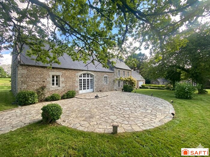 Ploumilliau - Maison 11 pièces à vendre