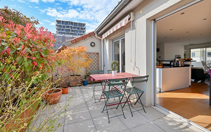 Appartement à vendre - Lyon e , Perrache, Confluence - 4 pièces - 3 chambres