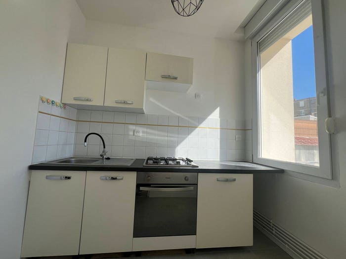 Appartement 2 pièces à louer - Bois d'Amour-Porte de Paris-Courlancy, Reims