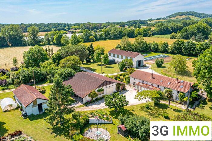 Maison 1 pièce à Saint-Sylvestre-sur-Lot, à vendre