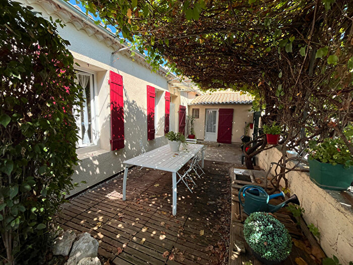 Maison à vendre - Châteaurenard, LArgelier, Vigneret - 4 pièces - 2 chambres