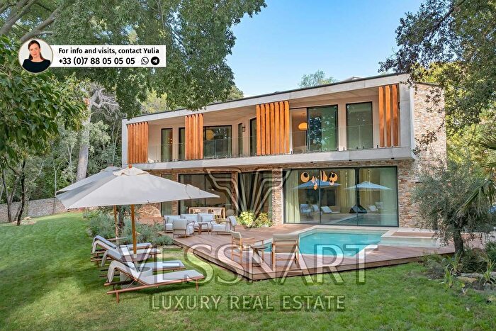 Cannes, Californie Pezou - Maison 10 pièces à vendre