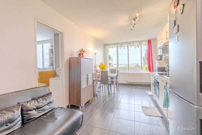 Appartement à vendre - Bagnolet, Centre Sud - 3 pièces - 2 chambres