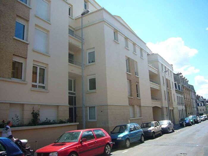 Appartement à louer - Reims - 2 pièces - 1 chambre