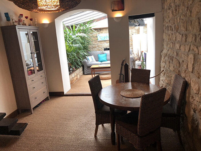 Appartement à vendre - Pontoise, Centre-ville - 3 pièces - 1 chambre