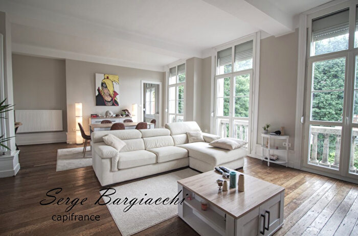 Appartement à vendre - Douai, Centre-ville - 6 pièces - 3 chambres