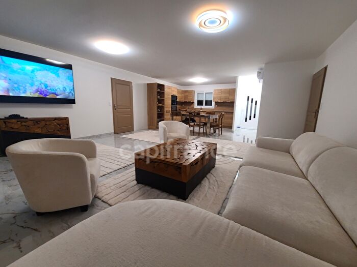 Maison à vendre - Asnières-la-Giraud - 4 pièces - 3 chambres