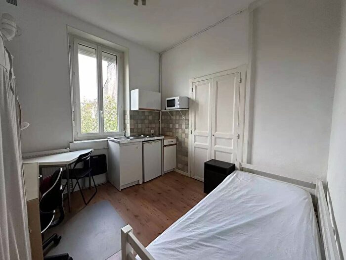 Appartement 1 pièce à Champmaillot, Dijon, à louer