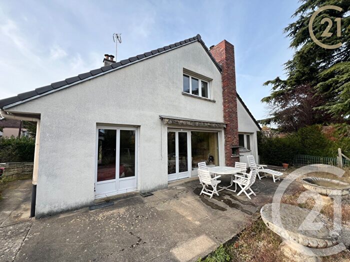 Maison 6 pièces à vendre à Saint-Fargeau-Ponthierry