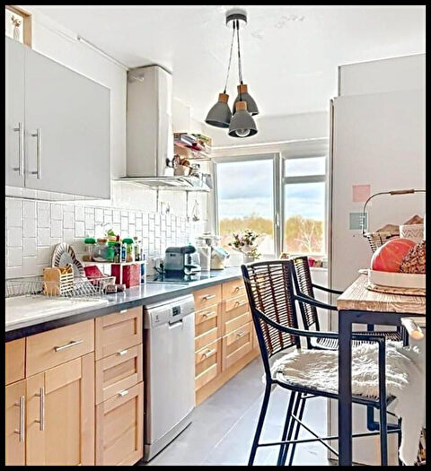 Appartement à vendre - Tournan-en-Brie - 4 pièces - 3 chambres