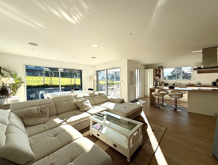 Maison à vendre - Sciez - 5 pièces - 4 chambres