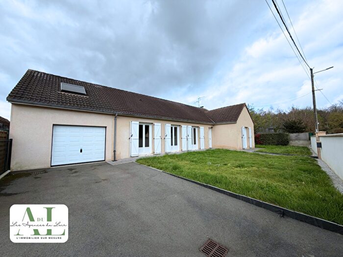 Maison à vendre - Cré-sur-Loir - 6 pièces - 5 chambres