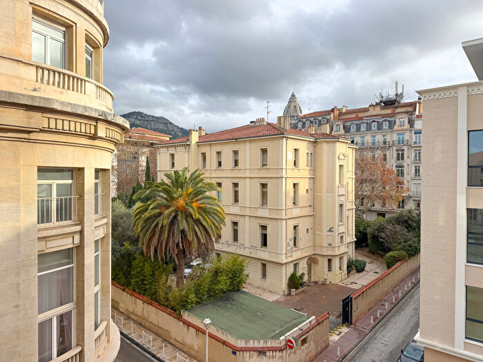 Appartement à vendre - Toulon, Place dArmes - 2 pièces - 1 chambre