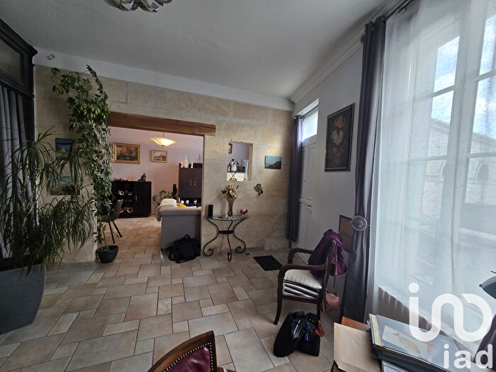 Maison à vendre - Tonnay-Charente - 6 pièces - 5 chambres