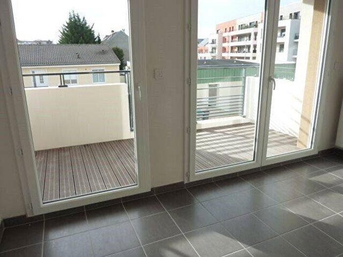 Appartement 3 pièces à louer à Vallée Barrey-Piscine-Madelaine, Mondeville