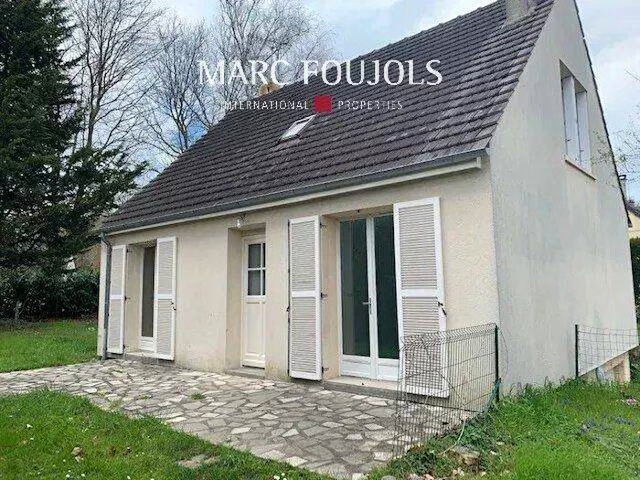 Maison 5 pièces à louer à Fontaine-Chaalis