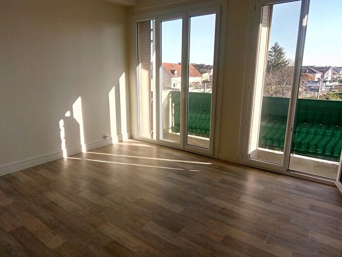 Appartement à vendre - Vichy, Les Bartins, Jeanne dArc, Beauséjour - 2 pièces - 1 chambre