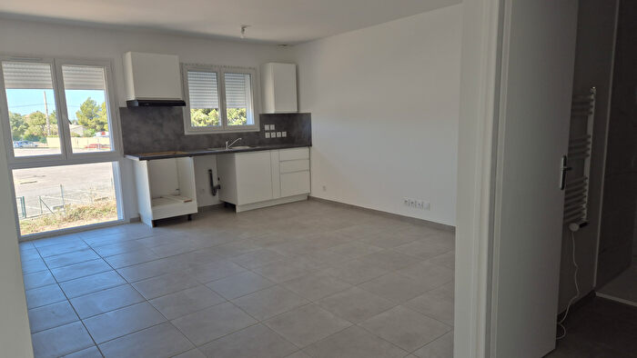 Appartement à louer - Marignane, Pas-de-Lanciers - 1 pièce