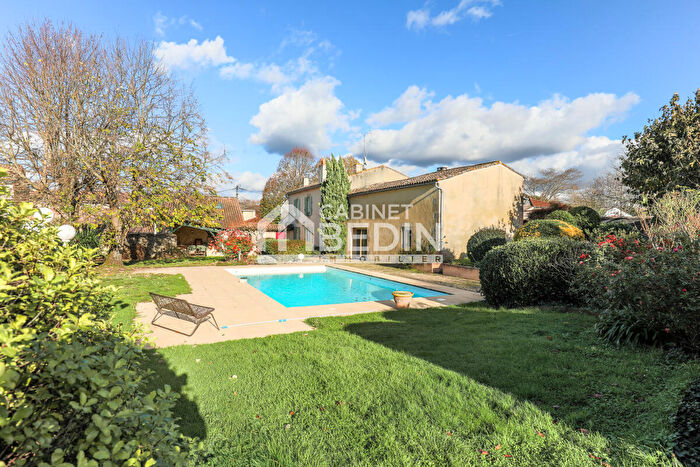 Maison à vendre - Castets-en-Dorthe - 8 pièces - 5 chambres