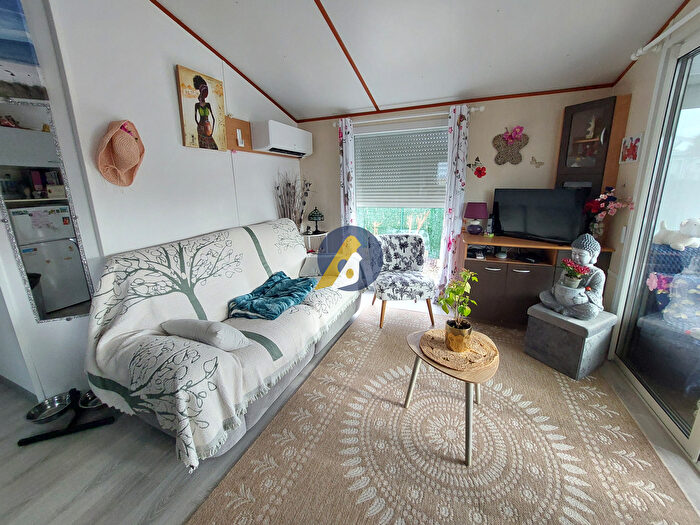 Maison à vendre - LAiguillon-sur-Vie - 4 pièces - 3 chambres