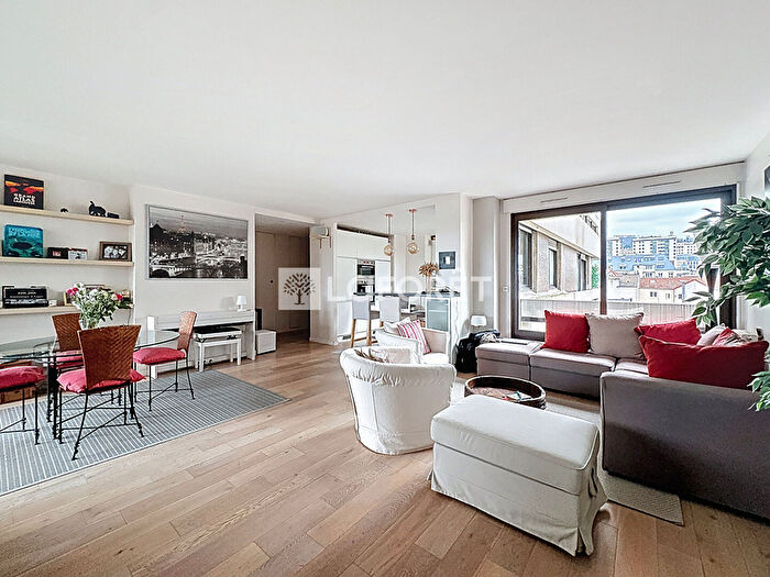 Appartement à vendre - Suresnes, Centre-ville - 5 pièces - 4 chambres