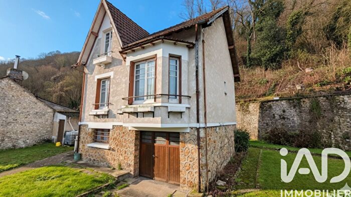 Maison à vendre - La Villeneuve-en-Chevrie - 5 pièces - 4 chambres