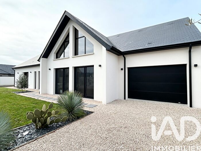 Maison à vendre - Romorantin-Lanthenay, Chailloux, Malicorne - 9 pièces - 4 chambres