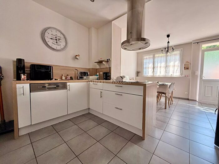 Maison 5 pièces à vendre à Neufchâtel-sur-Aisne