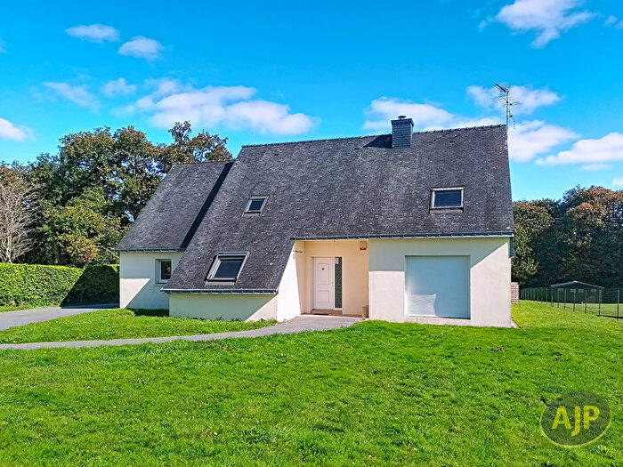 Maison à vendre - Molac - 7 pièces - 4 chambres