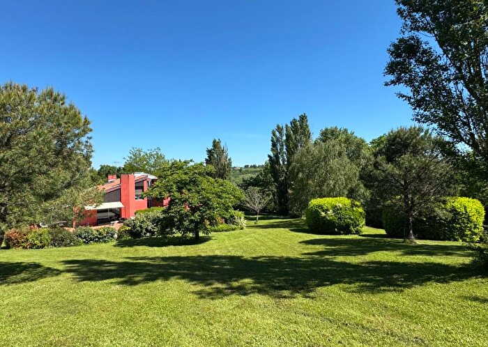 Maison à vendre - Vieille-Toulouse - 6 pièces - 5 chambres