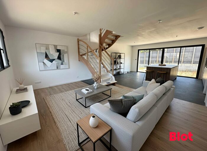 Maison à vendre - Quartiers Sud-Est, Le Landry - 5 pièces - 4 chambres