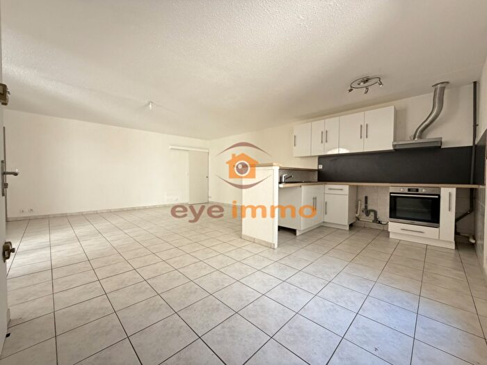 Appartement à vendre - Pézenas - 3 pièces - 2 chambres
