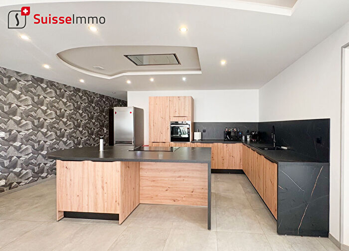 Maison 8 pièces à vendre à Goux-les-Usiers