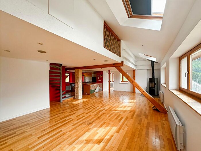 Appartement à vendre - Saint-Amarin - 4 pièces - 3 chambres