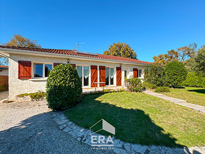 Maison 7 pièces à vendre - Mérignac, Beutre