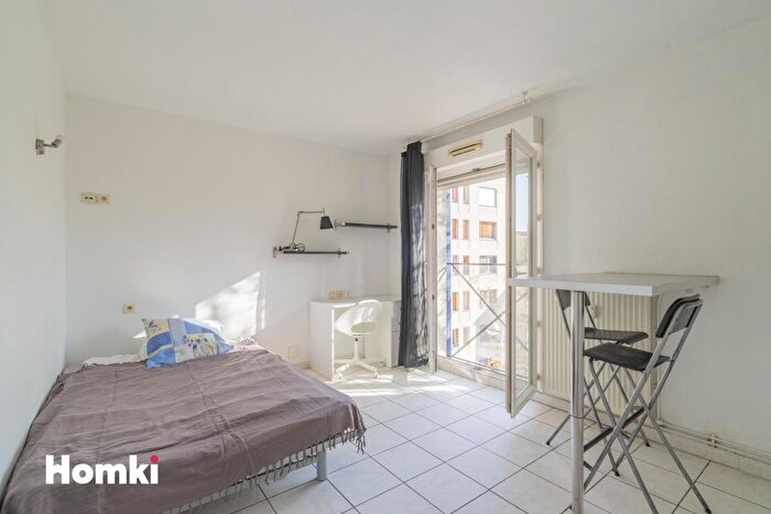 Appartement à vendre - Marseille e , Saint-Pierre - 1 pièce