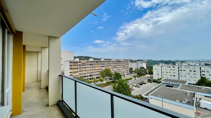 Appartement 3 pièces à vendre à Oullins, Golf, Célestins