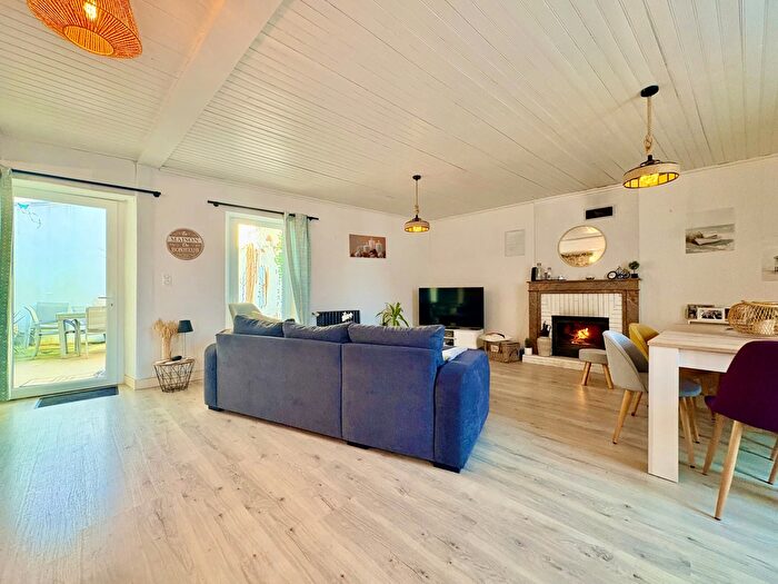 Maison à vendre - Frossay - 4 pièces - 2 chambres