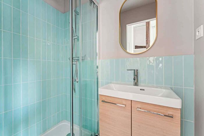 Centre Ville Ouest, Villejuif - Appartement 1 pièce à louer