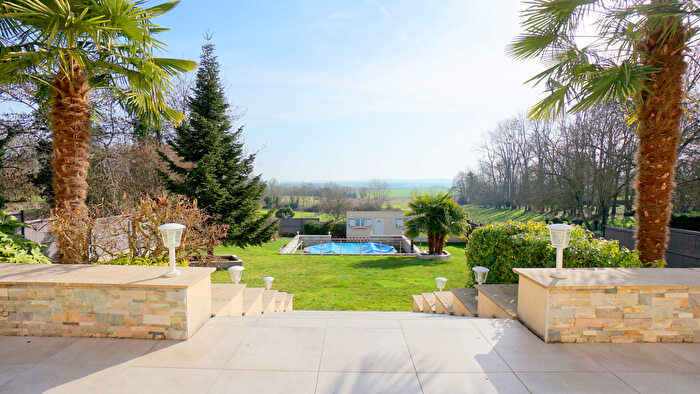 Maison à vendre - Jambville - 6 pièces - 4 chambres