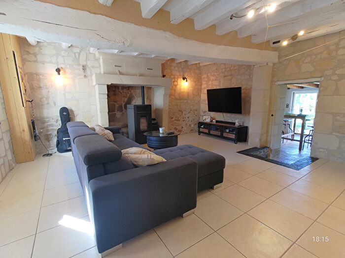 Maison à vendre - Les Alleuds - 5 pièces - 3 chambres