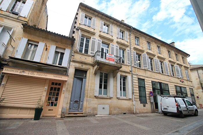 Maison à vendre - Libourne, Centre-ville, Bastide, Gare - 8 pièces - 5 chambres